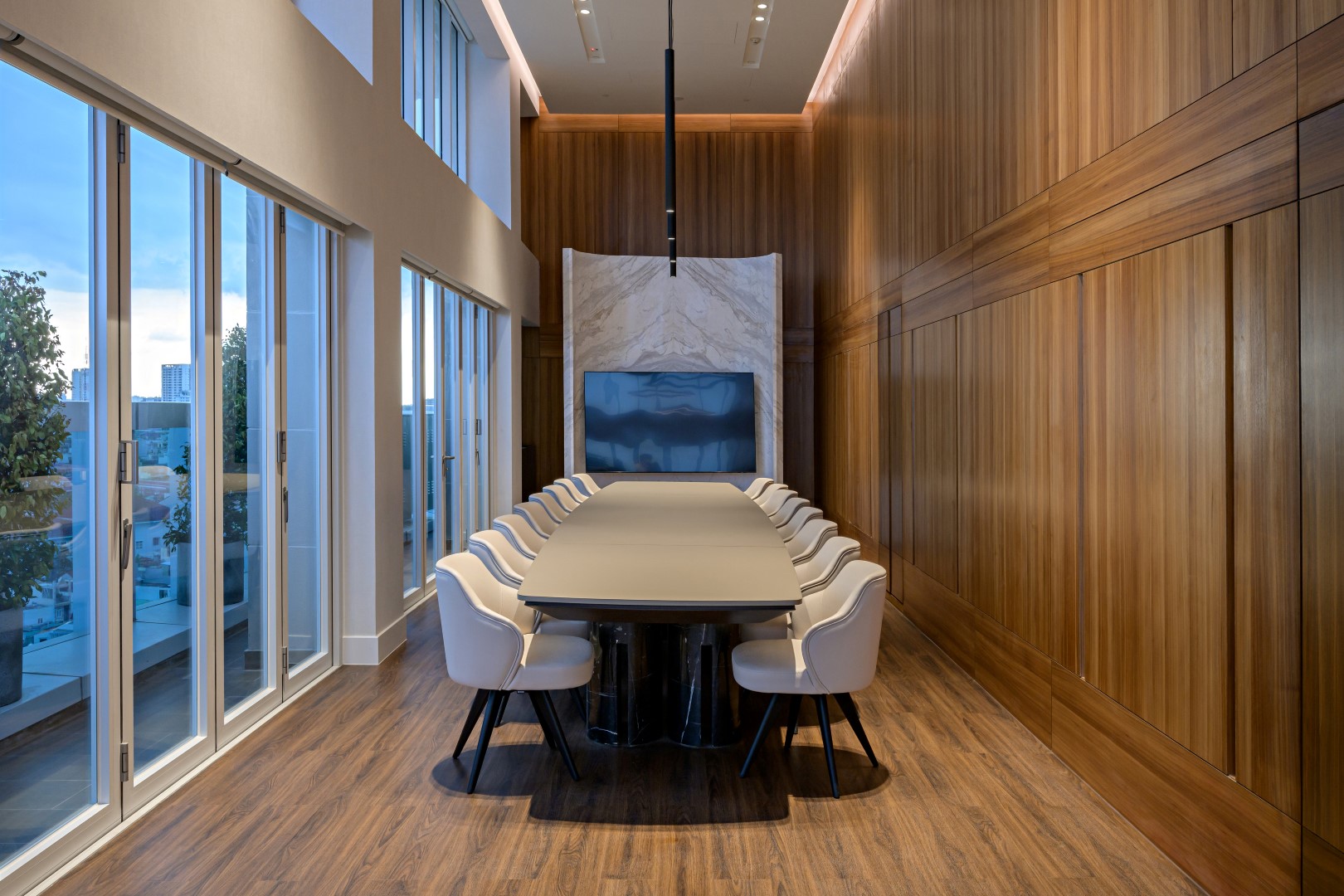 NEWTECONS TOWER – PUBLIC SPACE - BOHO