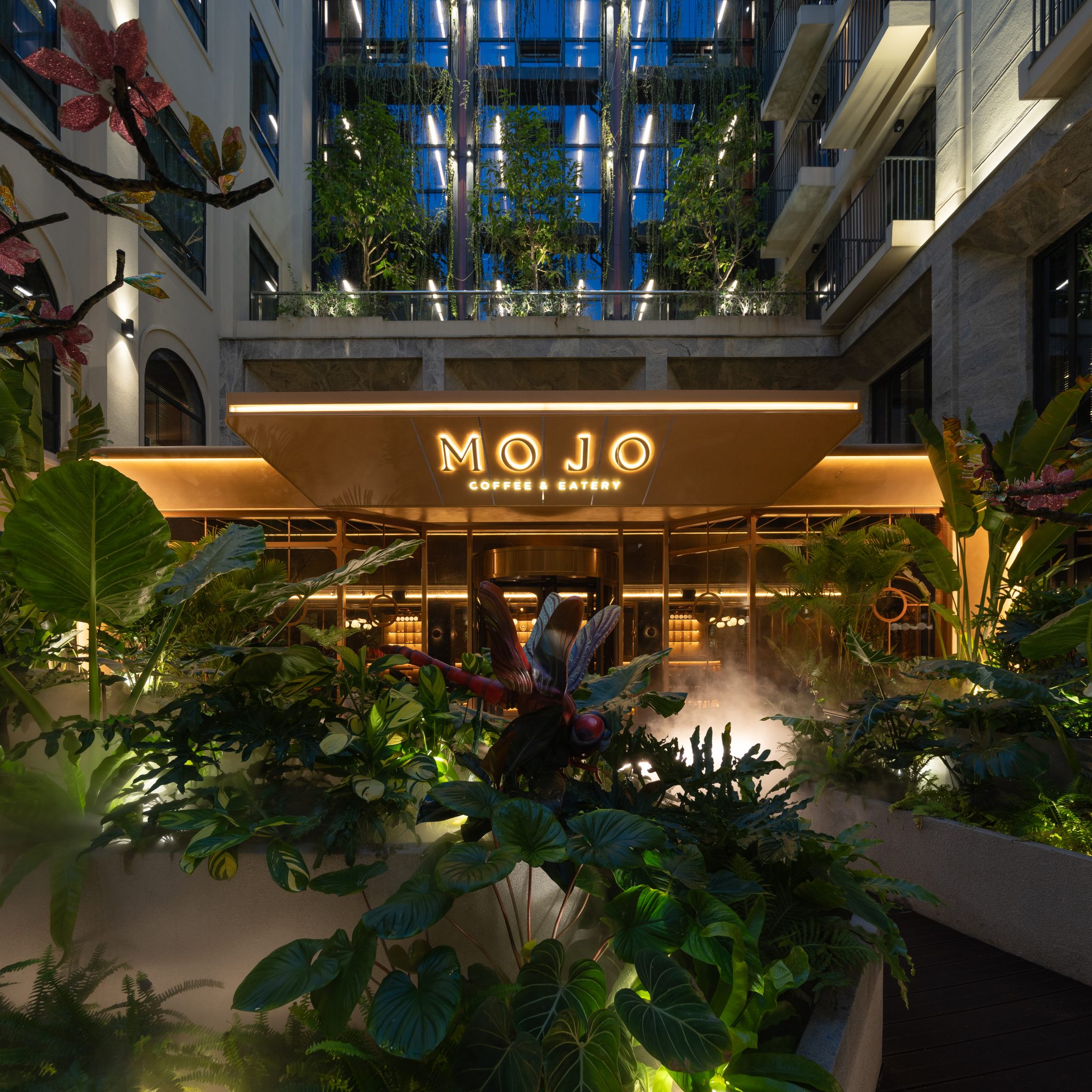 MOJO CAFÉ & BISTRO - BOHO